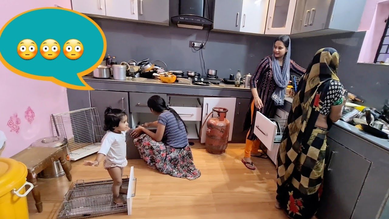 kitchen ki kya halat kar di 😳|| Snappy girls || @THEROTT || - YouTube