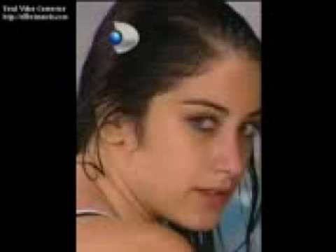 hazal kaya boşver elimi tut