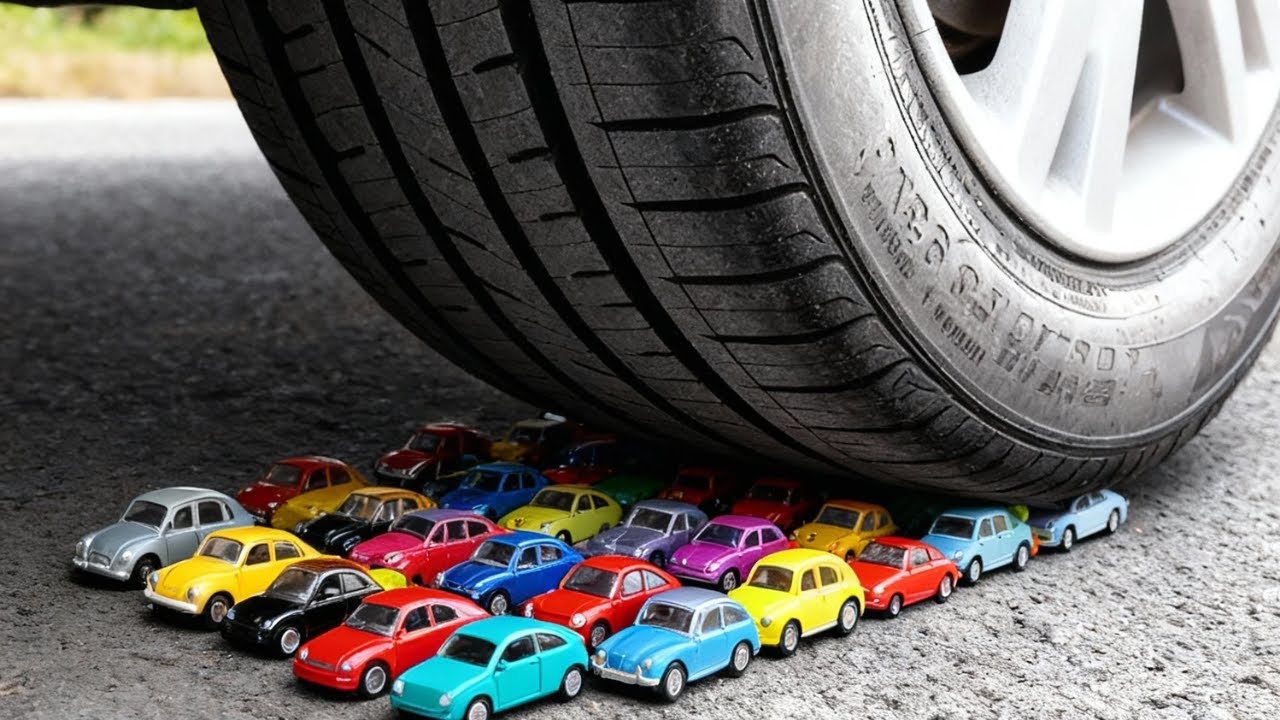 Experiment Car Vs Yellow Squeaky Duck vs Toy Cars Vs Jelly Bolls ...