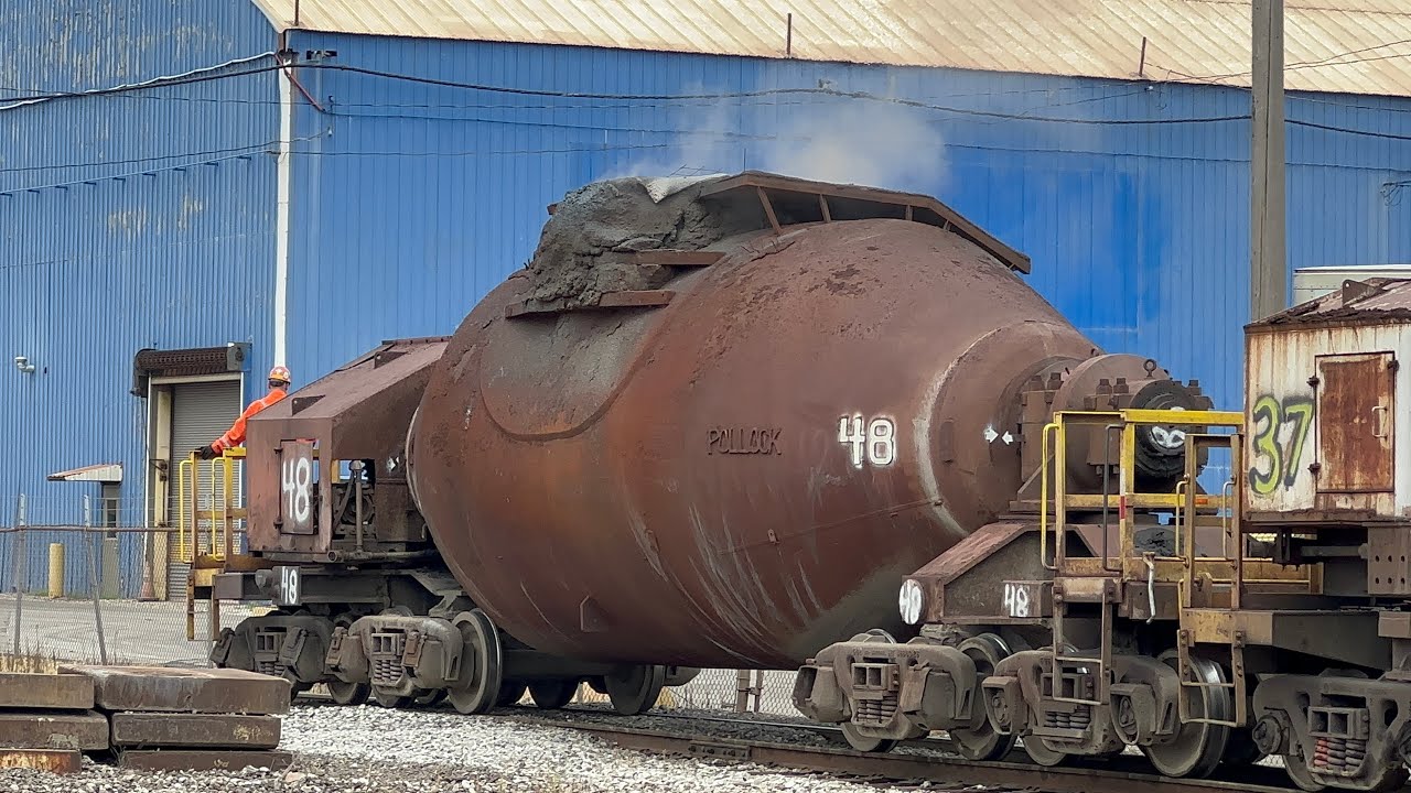 Molten iron Torpedo rail cars transferring Molten metal by Granite City ...