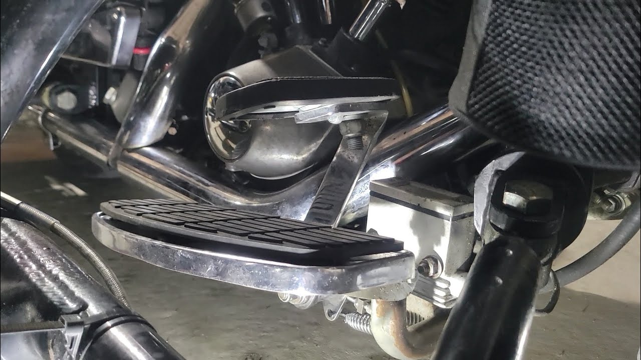 Shovelhead FLH 79-84 Brake Pedal Position Mod - YouTube