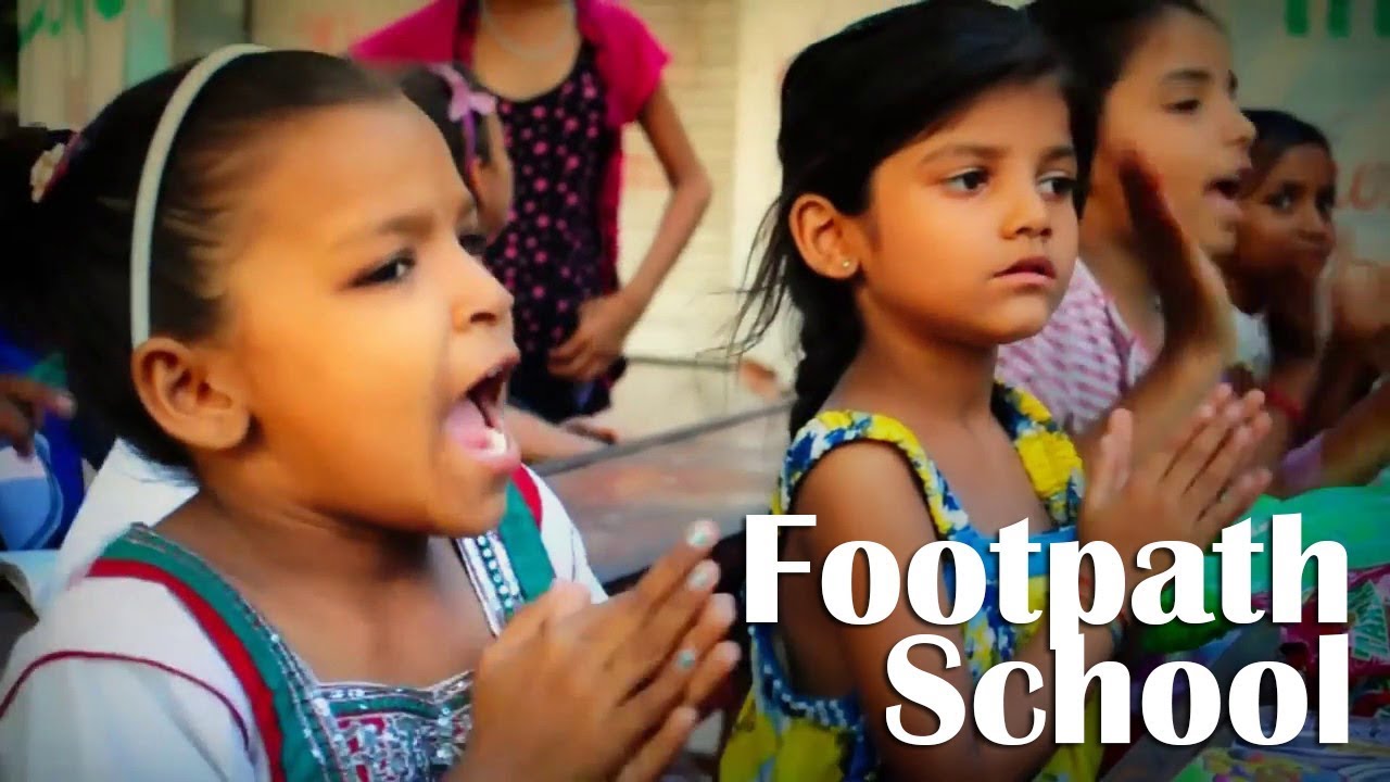 Indian Award Winning Documentary - Footpath School (MOST INSPIRING ...