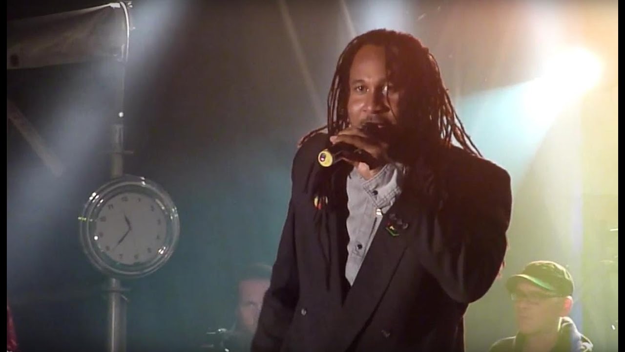 Aaron Silk with House Of Riddim - 'Family's Table' 2015 Reggae Jam ...