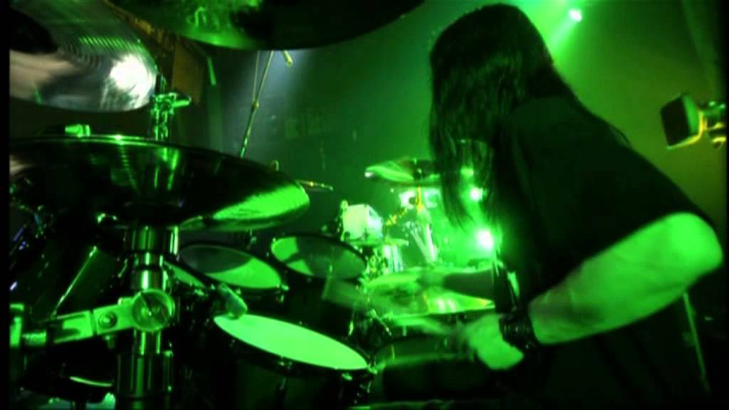 Daniel Erlandsson/ Arch Enemy - Bury me an Angel - YouTube