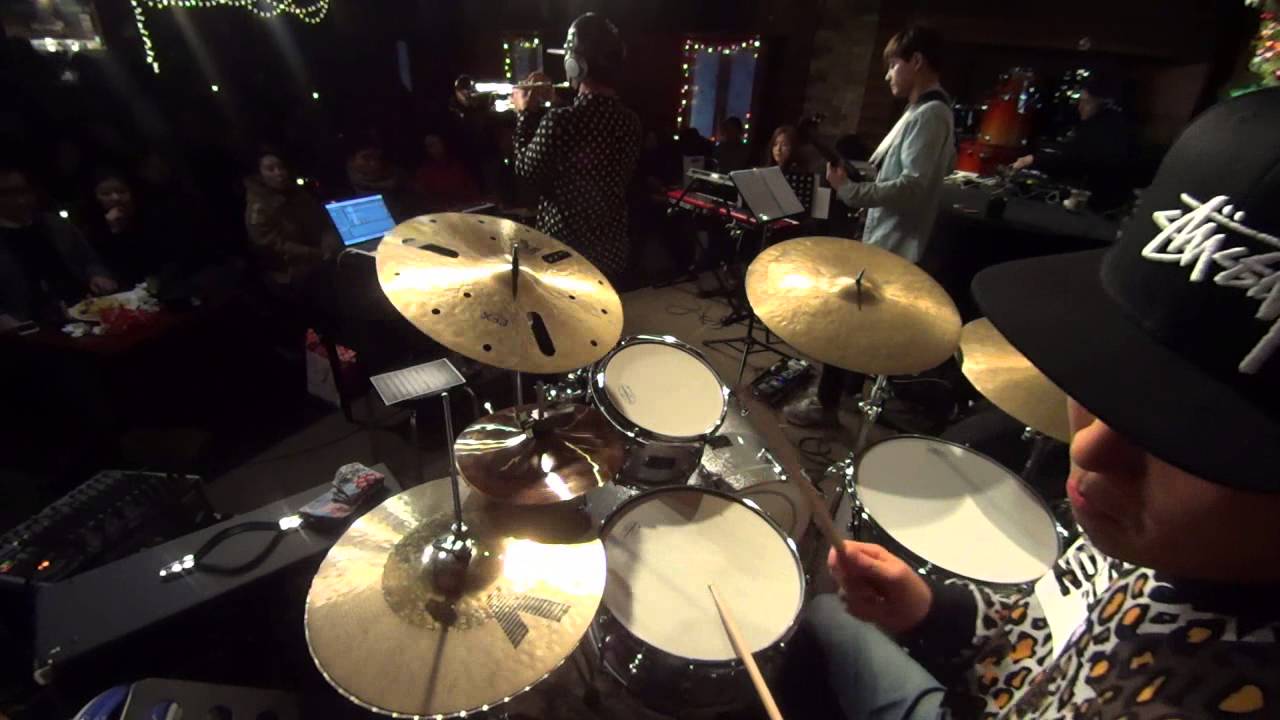 드럼 김홍기 클럽 에반스 Drummer Honggi Kim - YouTube