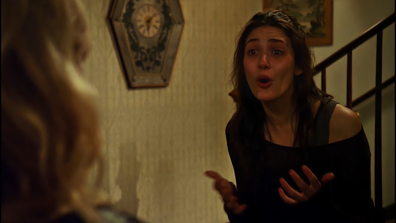 Shameless (U.S.) S1E9- Fiona Yells at Monica - YouTube