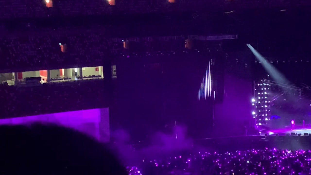 190119 BTS - Airplane, Pt. 2 | BTS WORLD TOUR “Love Yourself” Singapore ...
