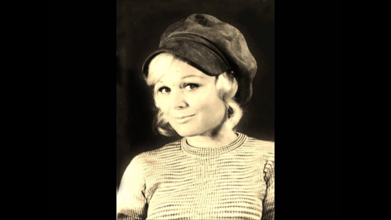 Christa Haas - Die Hamburger Aalsuppe - YouTube