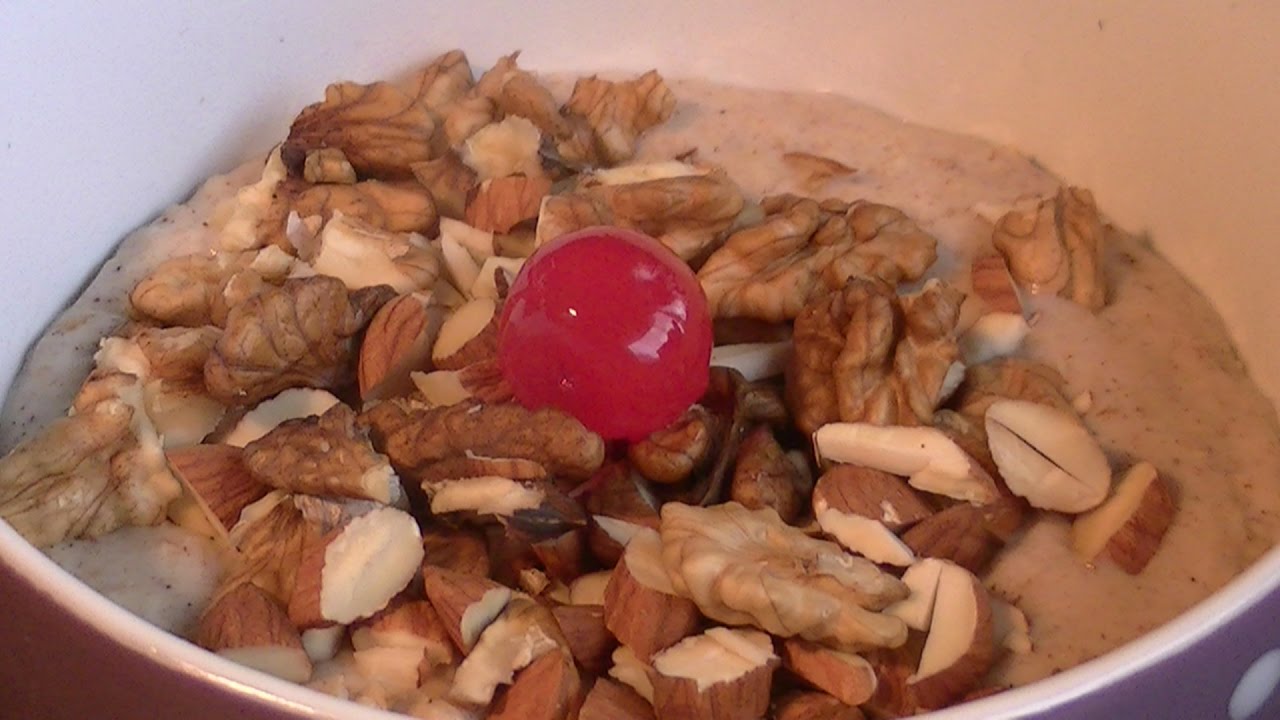 Healthy Breakfast/Healthy Snack: Nut Oatmeal with raisins, cinamon and ...