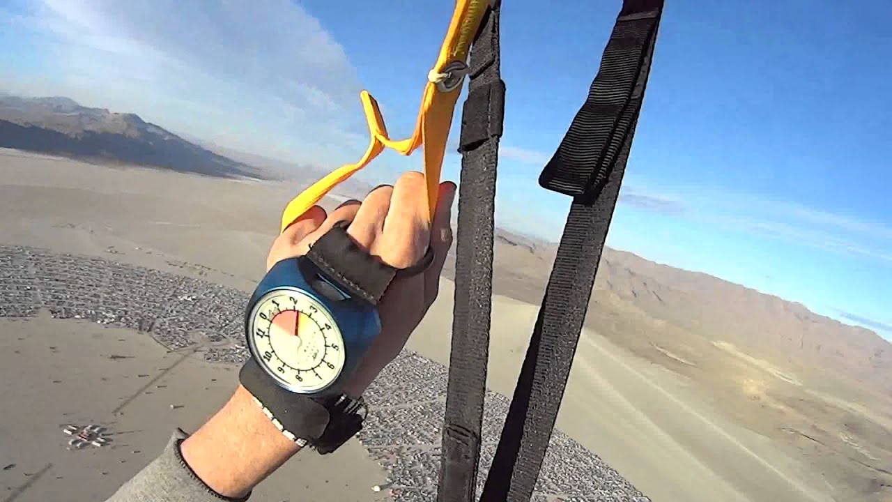 burning man 2015 robot heart skydive - YouTube