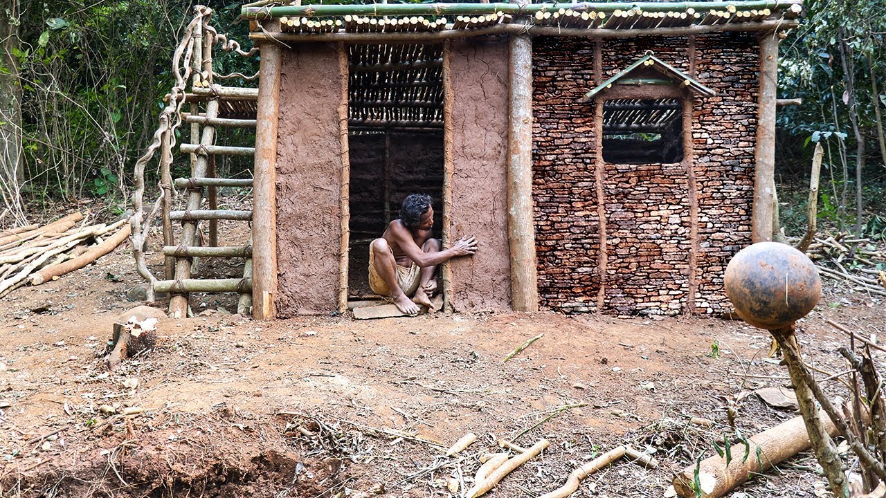 Building The Most Wonderful Groundhouse By Ancient Skill - YouTube