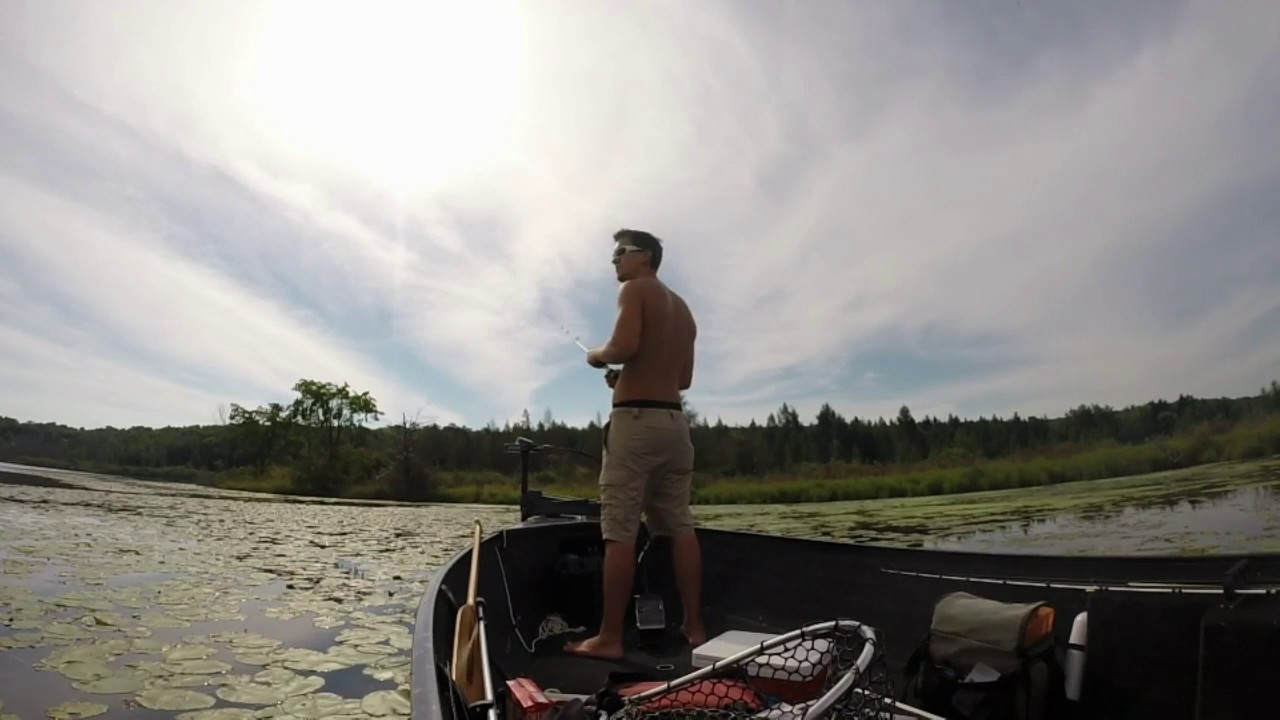 Frogging Boat Flip - YouTube