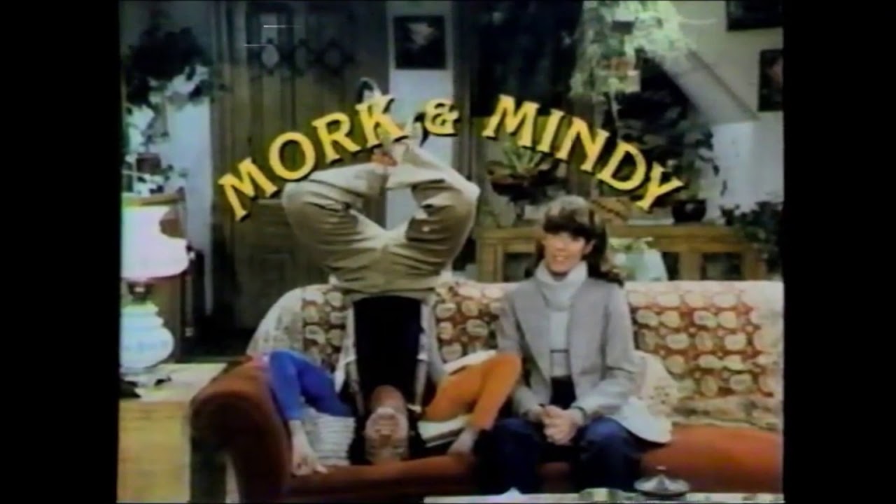 Mork & Mindy - All You Aliens Stay Tuned! - Bumper 1 - YouTube