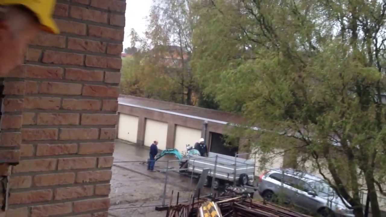 Epic FAIL unloading mini Excavator - YouTube
