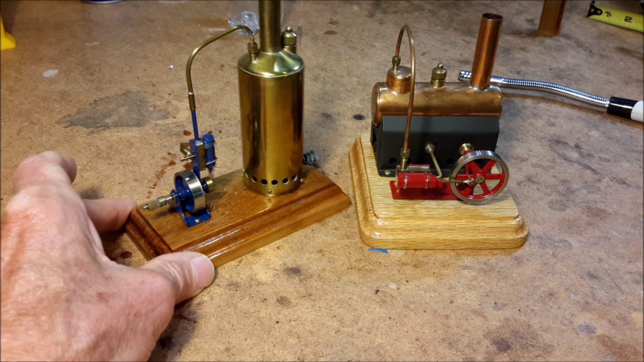 TWO WOBBLER STEAM ENGINES - YouTube