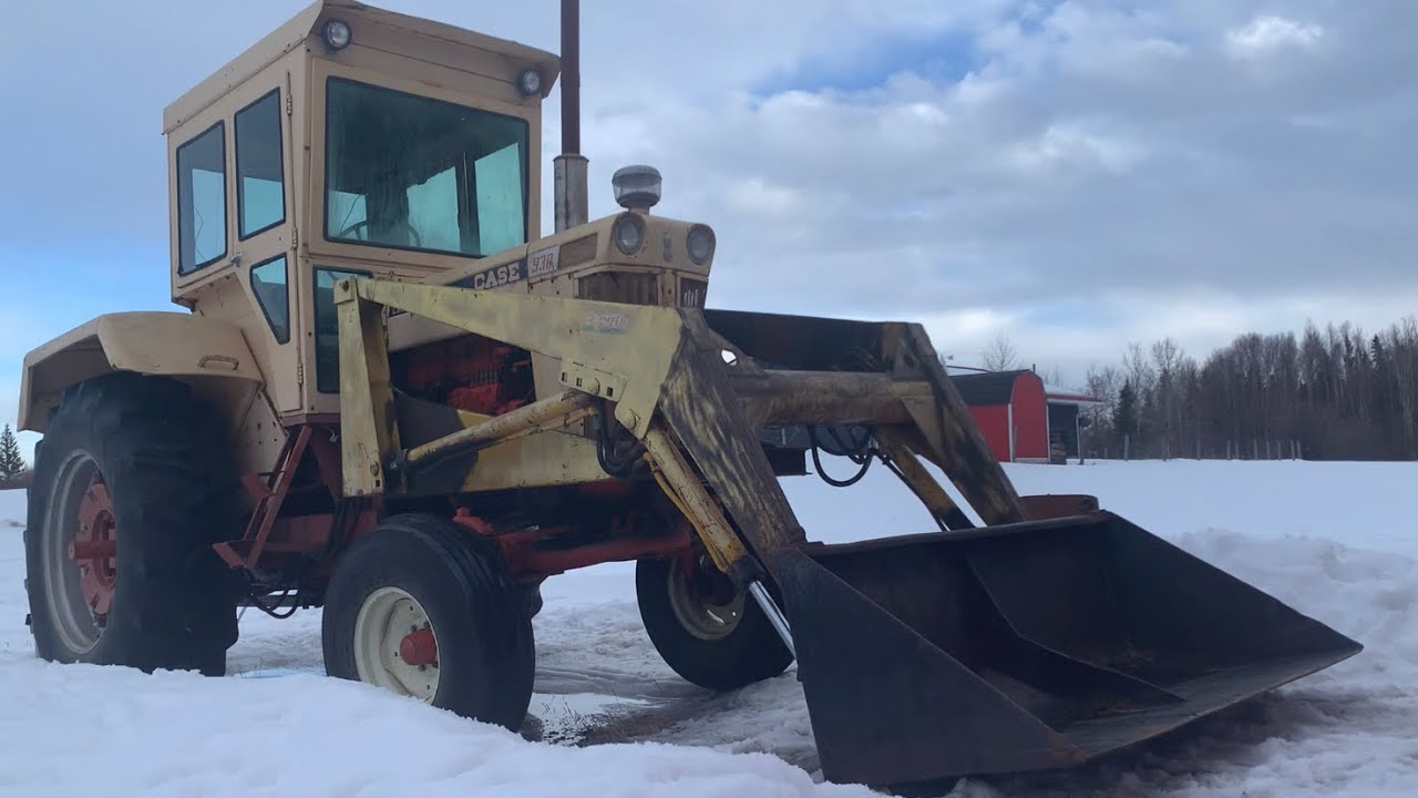 CASE 930 Comfort King Walk Around - YouTube