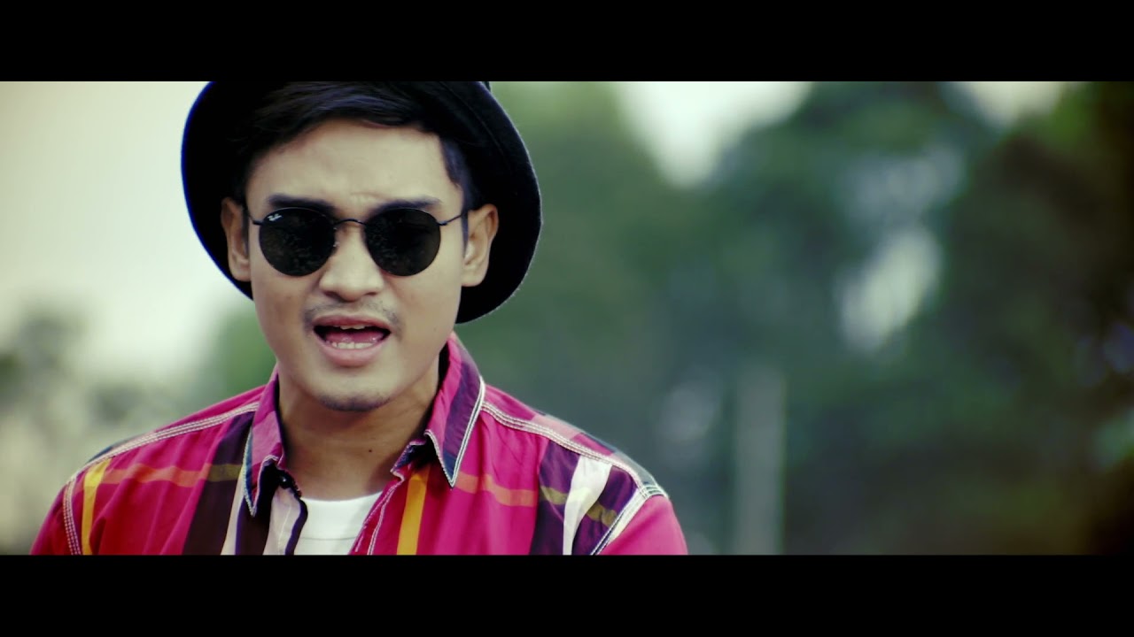 Adi Priyo feat. Phillipus Jani - Masih Milikmu (Official Music Video ...