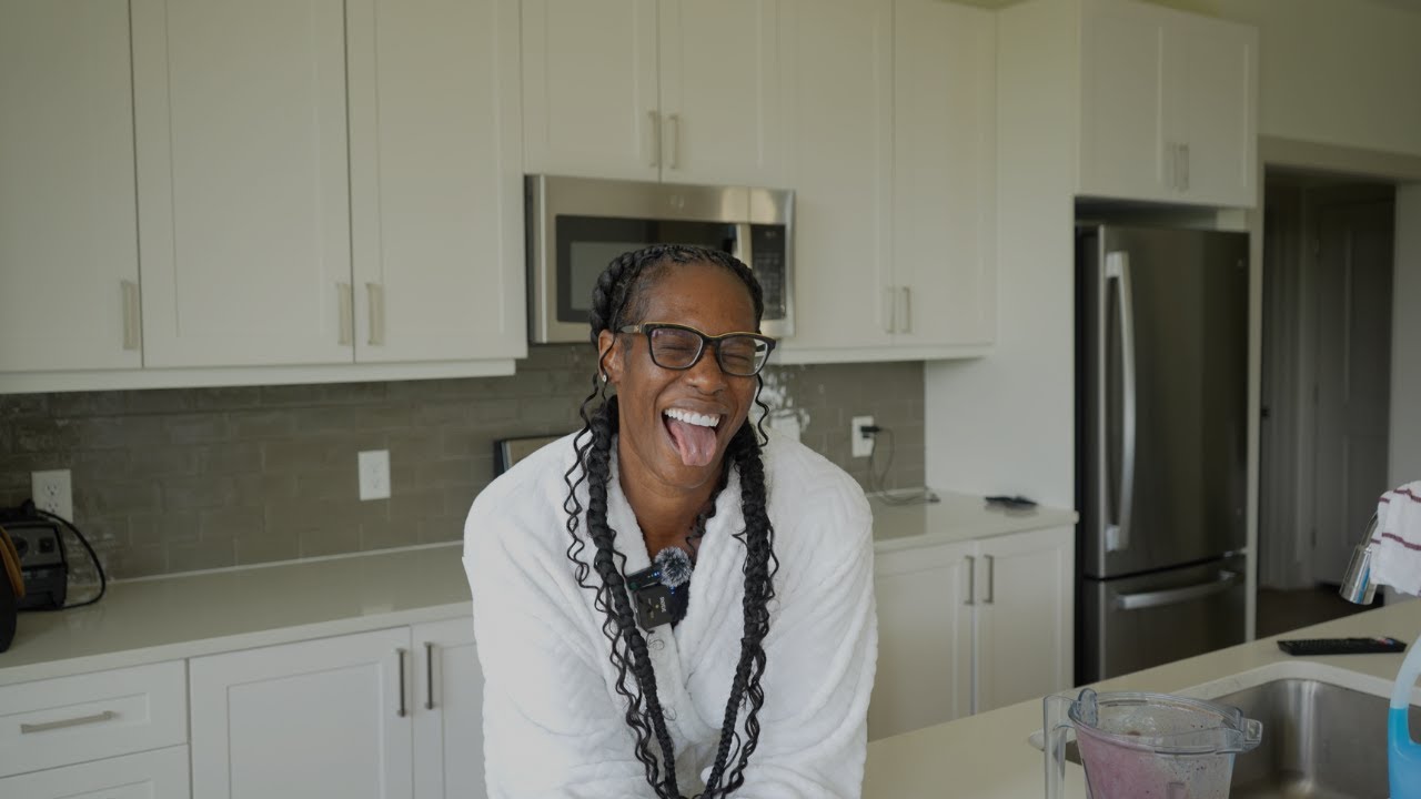 Lunch Date With Your Thick Chocolate Bae - YouTube