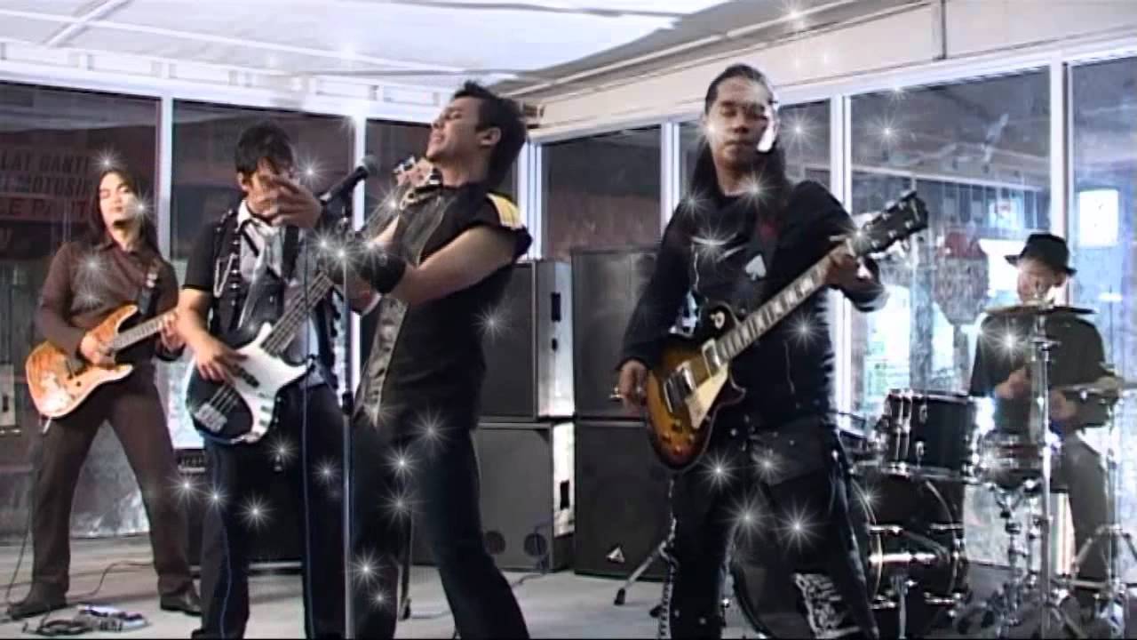 Breakfast Band - bagai puteri MTV [official video] - YouTube