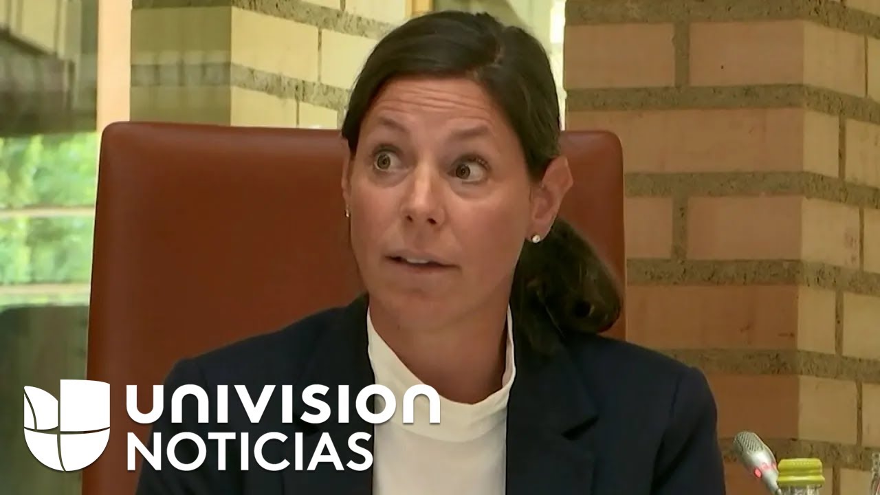 El momento en que dos temblores interrumpen una sesión parlamentaria en ...
