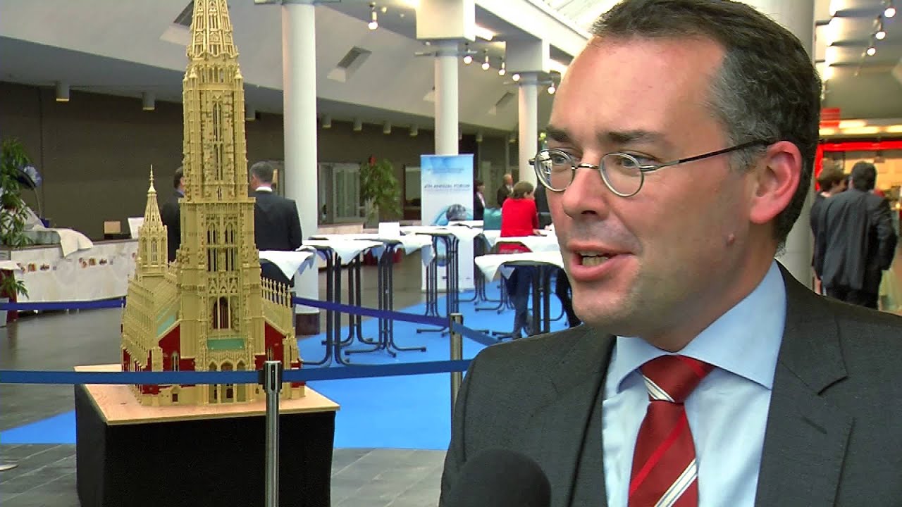 Minister Peter Friedrich on the Danube Strategy - YouTube