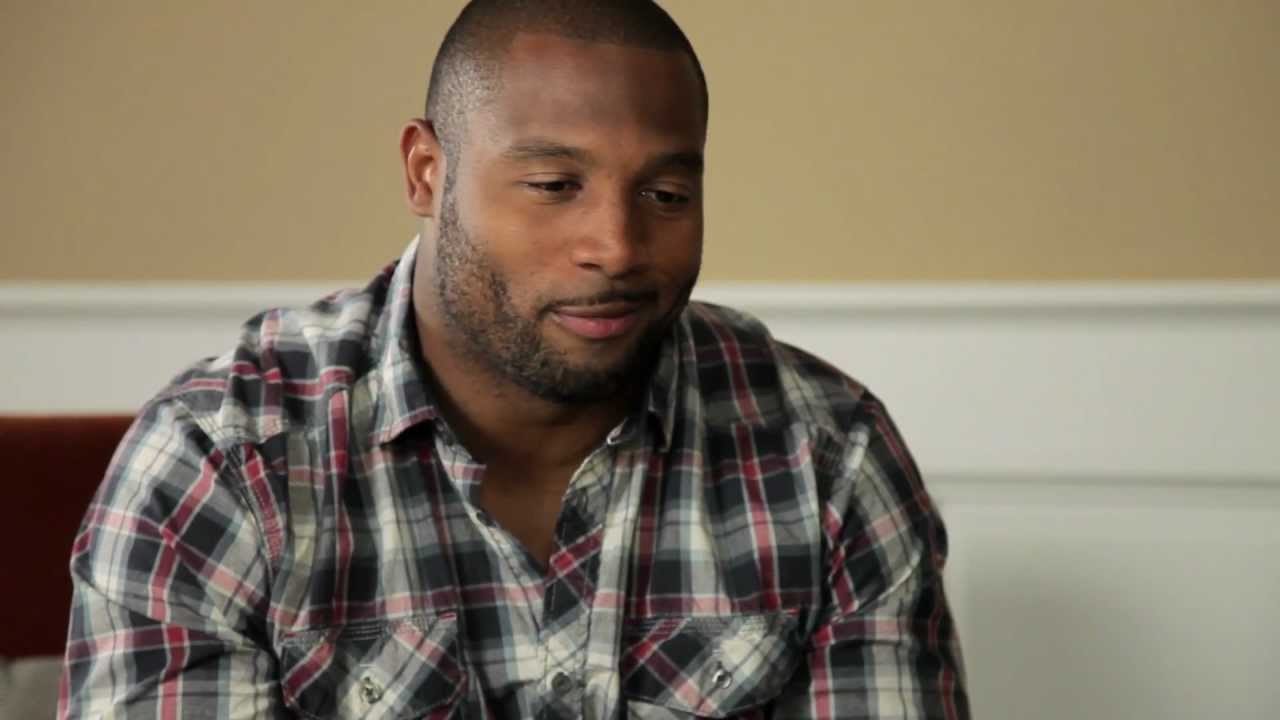 Making an Impact With Lance Briggs - YouTube