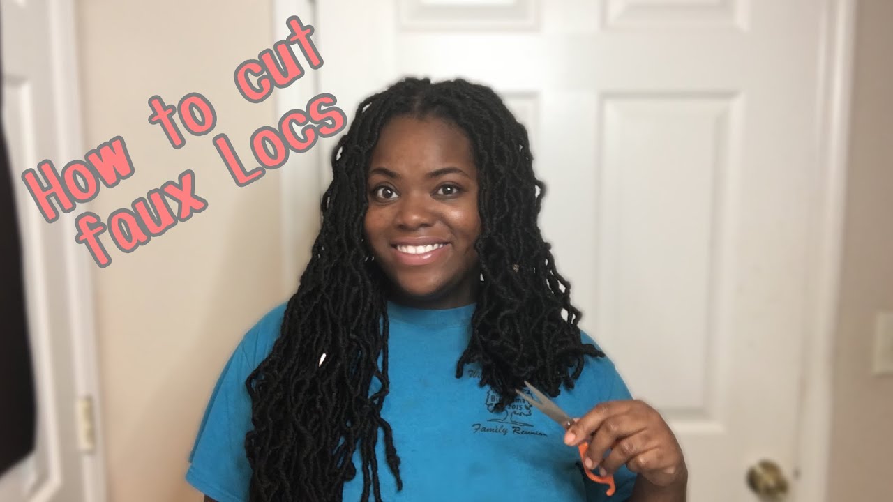 CUTTING MY FAUX LOCS INTO A BOB - YouTube