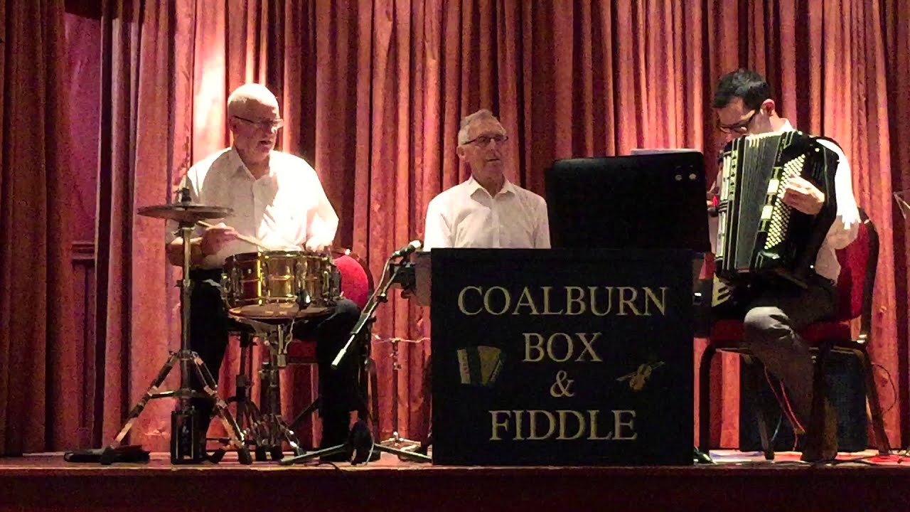Ewan Galloway at Coalburn Box and Fiddle Club January 2016 - YouTube