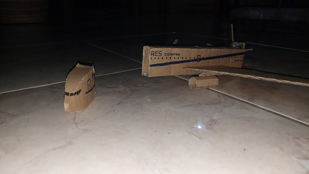 AIRES flight 8250 - YouTube