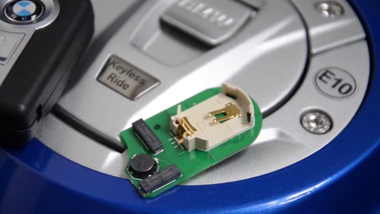 BMW Motorcycles Keyless Ride - YouTube