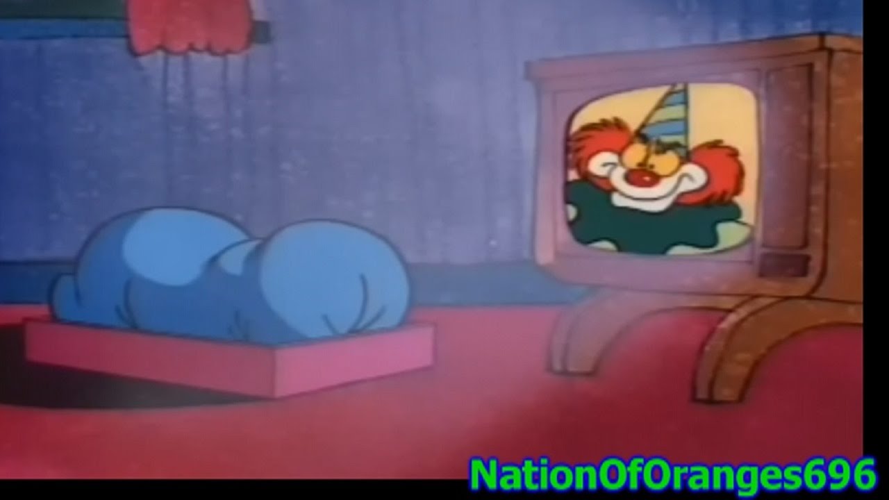 Clowns make good use for wake-up calls - YouTube