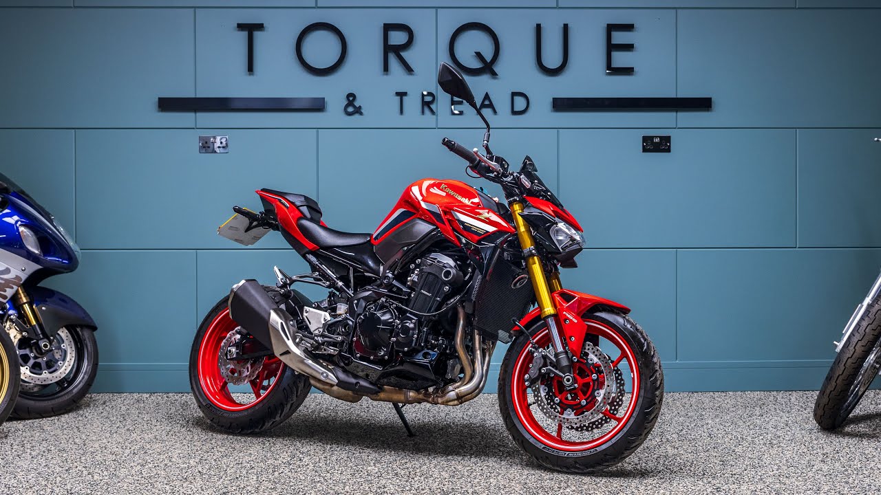 2023 (23-Reg) Kawasaki Z900 50th Anniversary - 1,681 Miles - One Owner ...