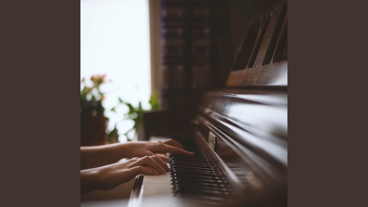 Klaver Med Mer - Livstræet Acordes - Chordify