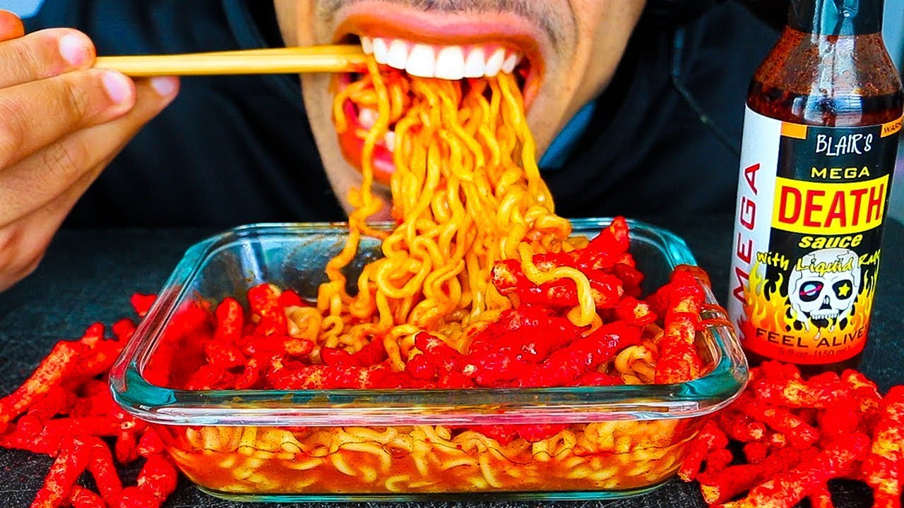 ASMR MEGA DEATH SAUCE ATOMIC SPICY NUCLEAR FIRE NOODLES EATING ...