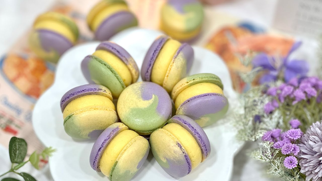 Corn & Cream Cheese Macarons Recipe - YouTube
