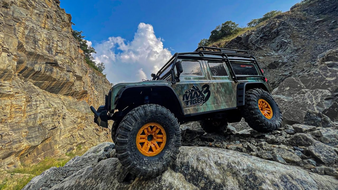 Defender Max Tiger 4X4 Rock Crawling Performance | EpicRC - YouTube