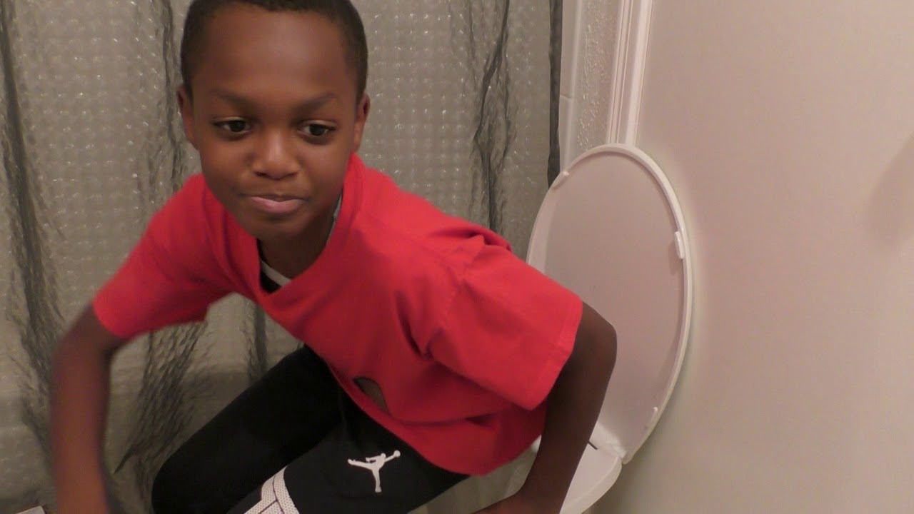 How to poop during/after Hurricane - YouTube