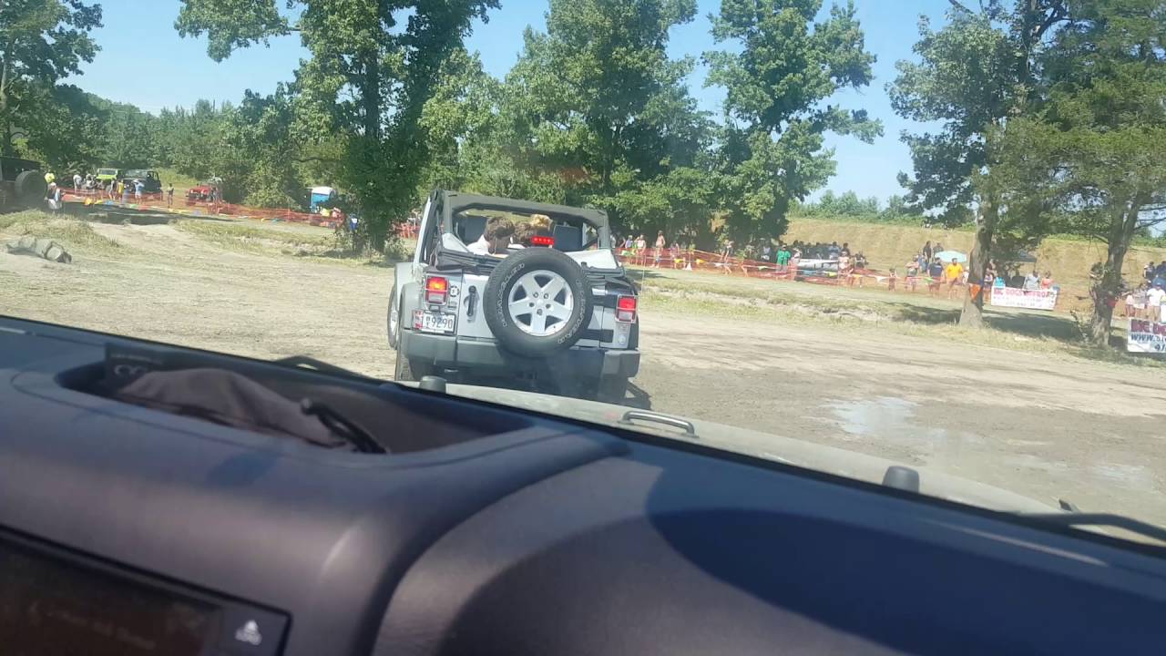 Jeep Week Obstacle Course - First Hill - YouTube