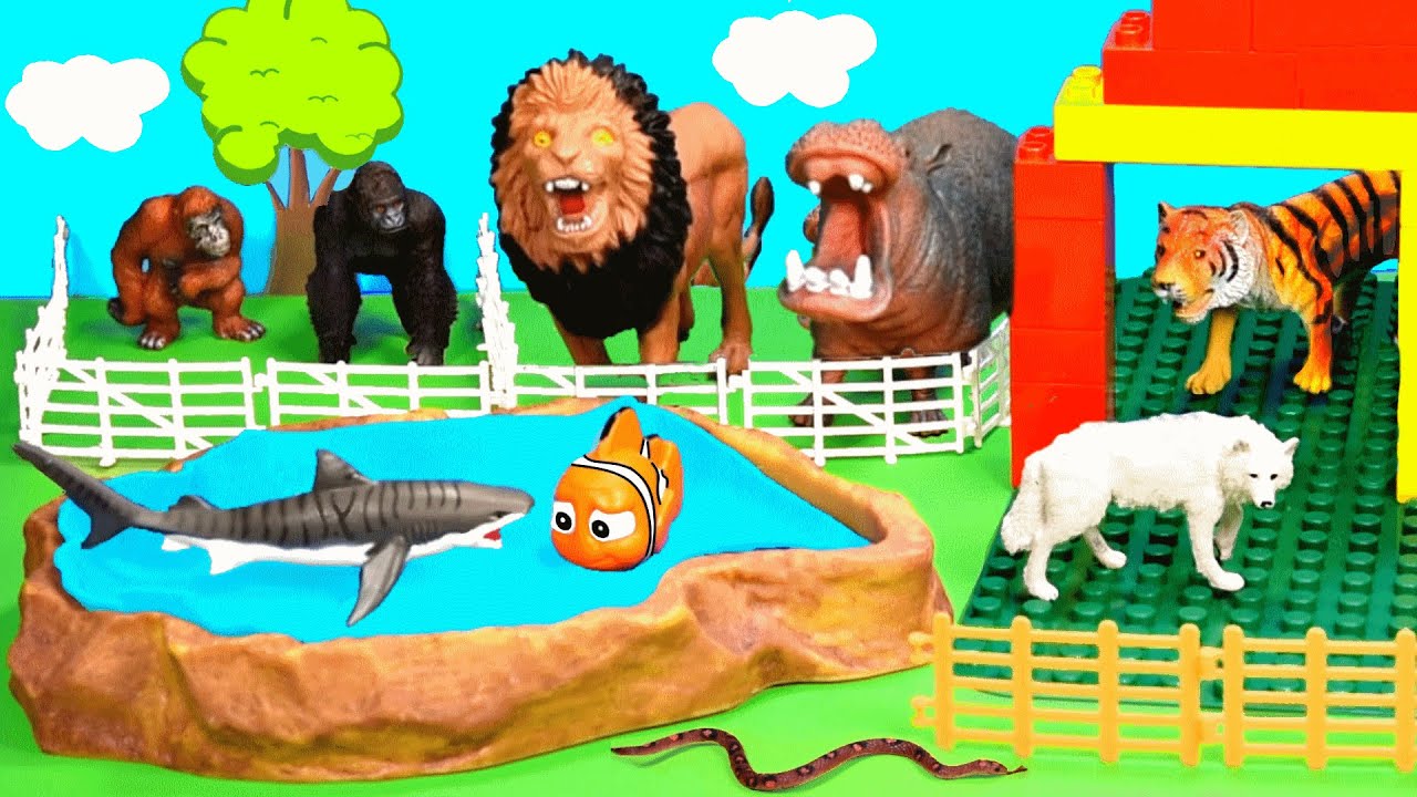 Safari Animal Toy Playset with Fun Wild Animal Figurines - YouTube