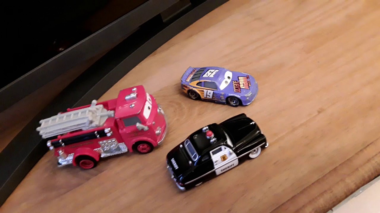 Cars series 4 episode 1 highway hide and seek - YouTube