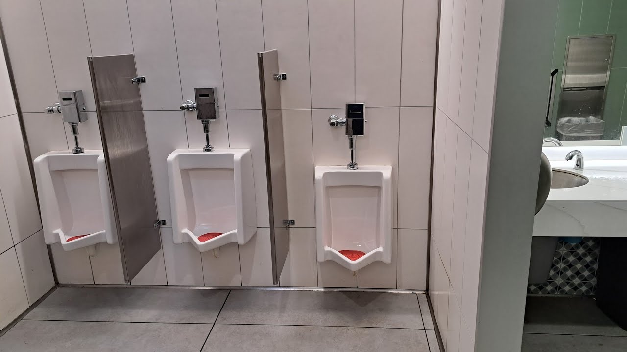 Mapco/Subway Men's Restroom - YouTube