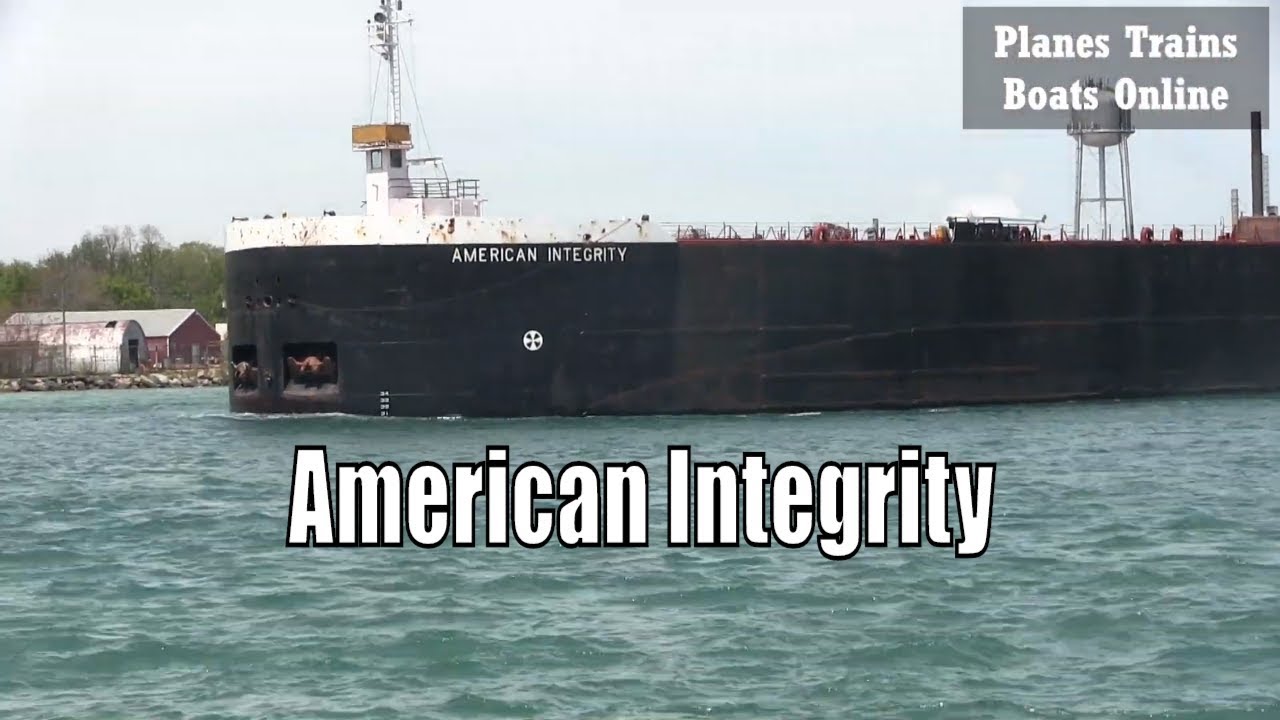 1978 American Integrity - 1000ft / 305m - Bulk Carrier Cargo Ship In ...