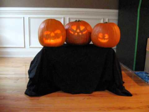 Singing Pumpkins projection effect - test #2 - YouTube