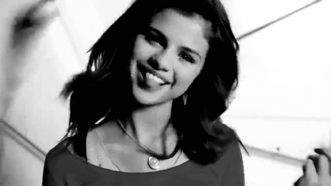 SELENA .GEE // STOP - YouTube