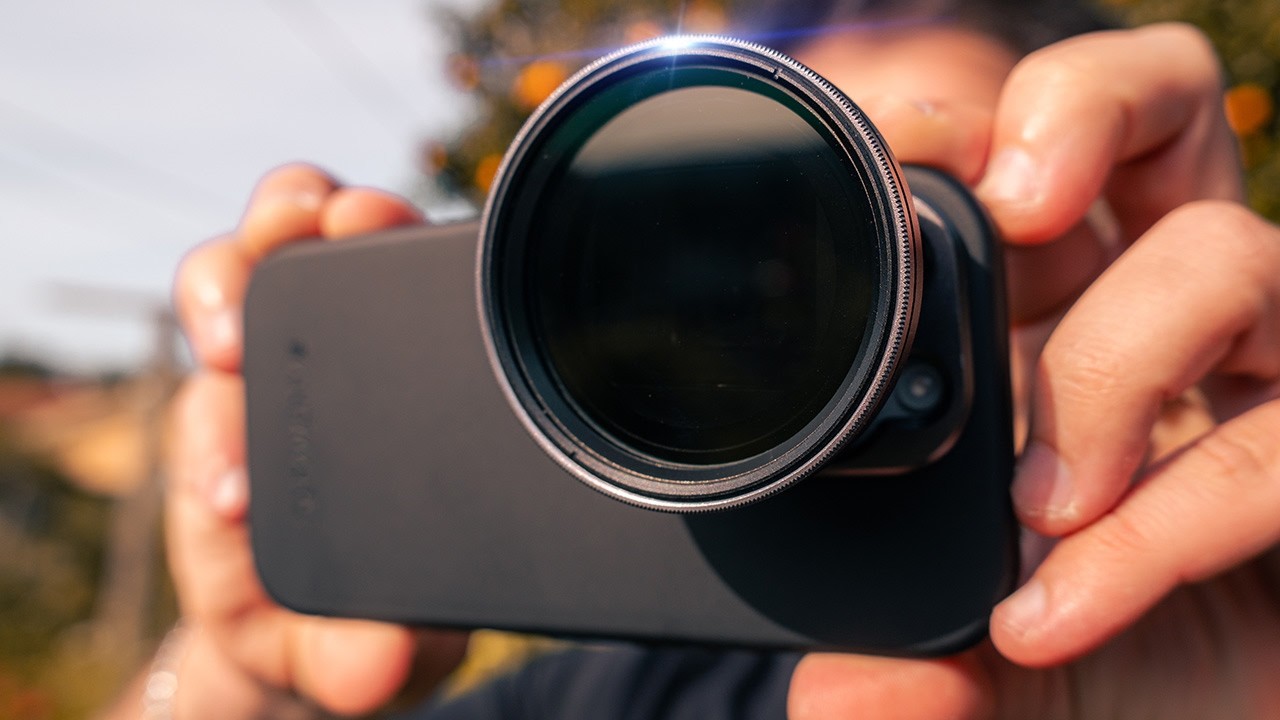 TURN Your IPHONE into a CINEMA CAMERA with Sandmarc's iPhone Filmmaking ...