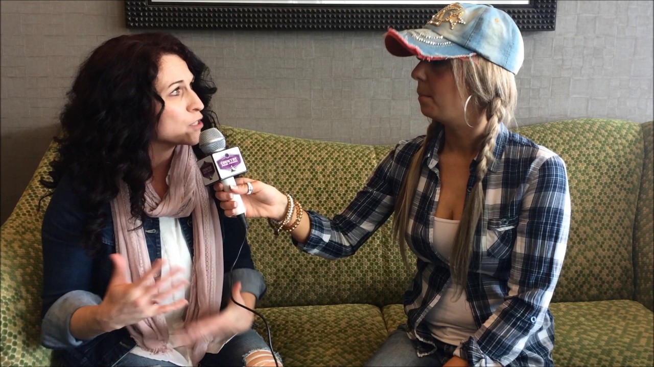Jackie Guy chats with Lisa Moen for the SCMA Awards 2017 Series - YouTube