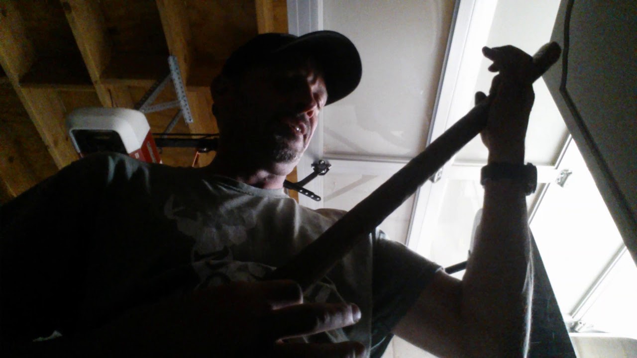 Award winning Axe Banjo Performance - YouTube