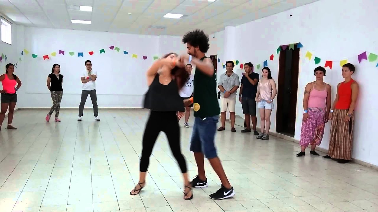 Camila Alves & Enrique Matos - Forró at Festival Pé na Terra 2015 - YouTube
