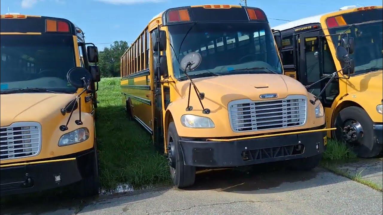 Bus 732 Tour and Walk Around | 2011 Thomas C2 - YouTube