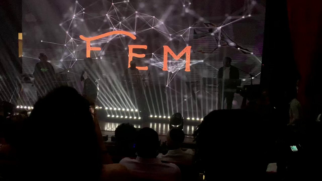 Davido performs Fem for the first time ever - YouTube